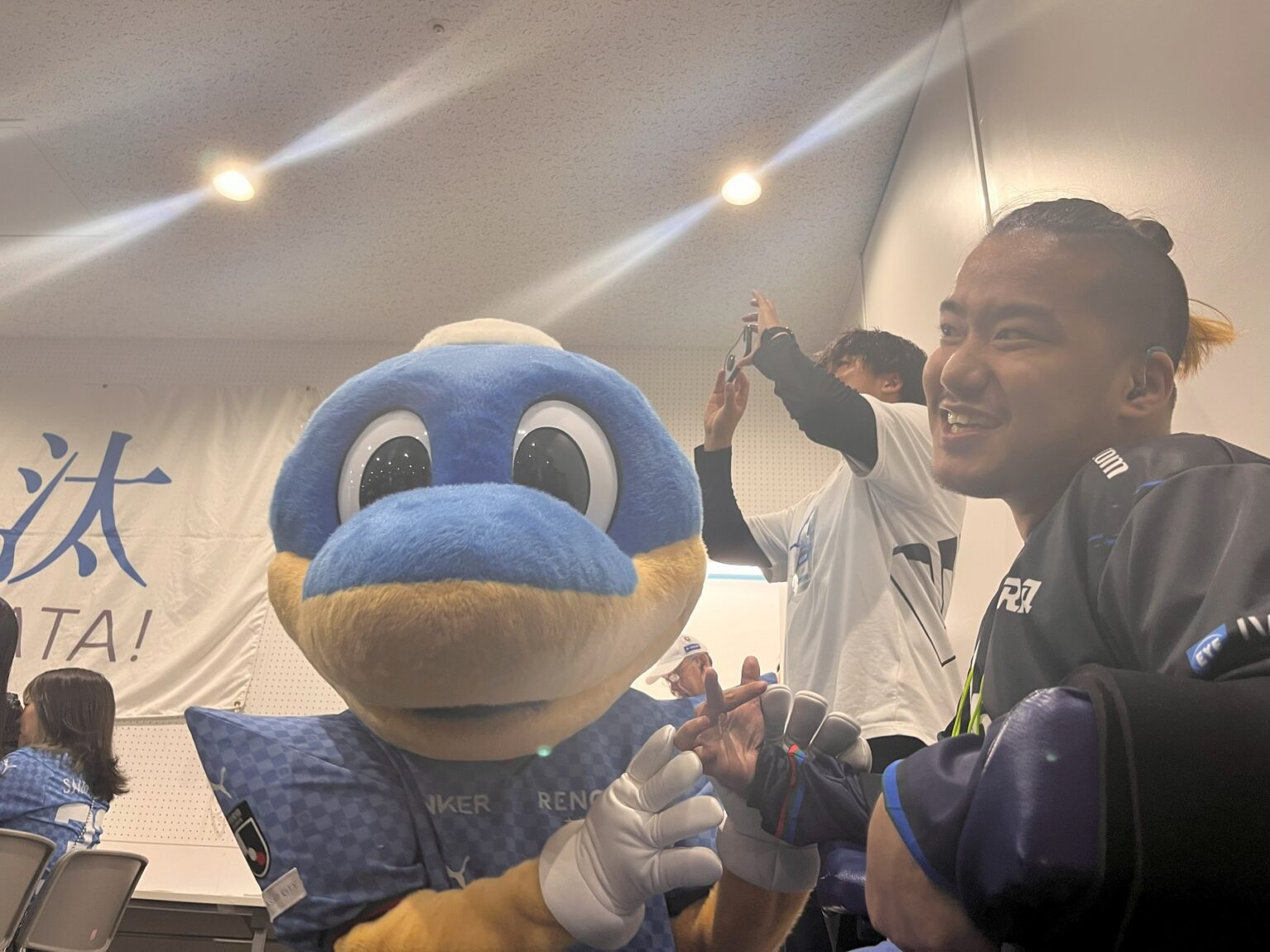 川崎フロンターレ・2024ファン感謝デーの企画「ゲームでつながるFOOTBALL TOGETHER powered by eFootball™️」に協力・出演しました - ePARA