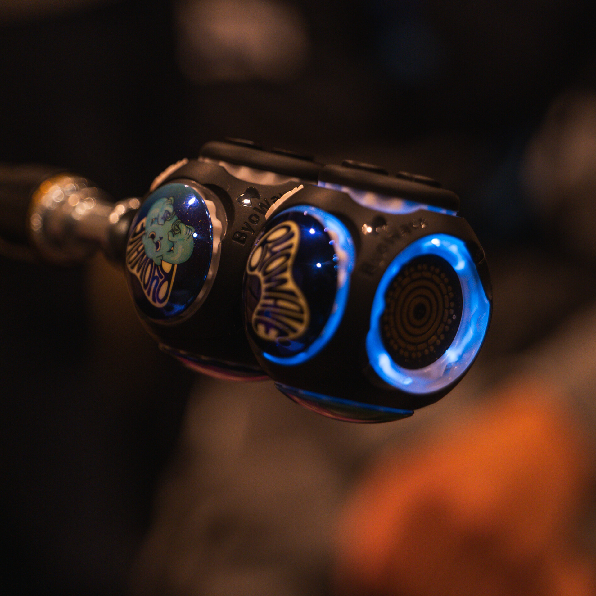 アイルランド産のコントローラ―、Proteus Controllerの体験ブースを提供しています。 - ePARA